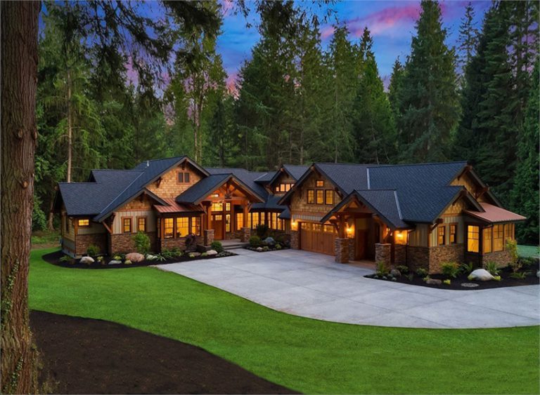 Homes with Outdoor Kitchens – The House Designers