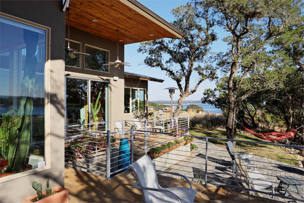 Two Story Modern Style House Plan 9984: The Lake Travis View - 9984