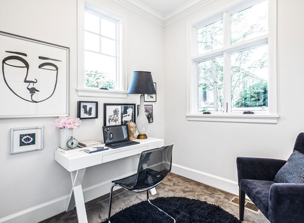 two-story luxury traditional house plan - 1631