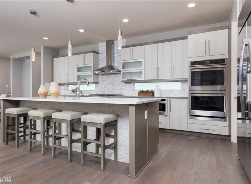 four-bedroom contemporary house plan - 5538