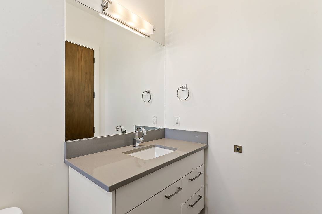 Luxury Contemporary Style House Plan 8598: Shiner Rock - 8598