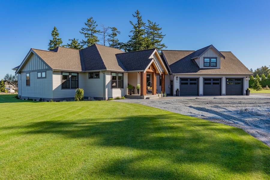 Open Floor Plan Farm House Style House Plan 7417: Cont. 816 - 7417