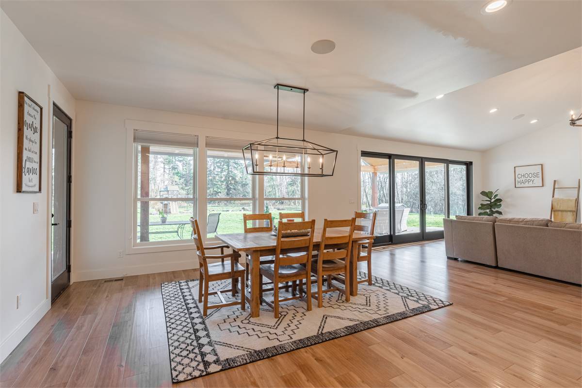 Charming Ranch Farm House Style House Plan 7839 - 7839